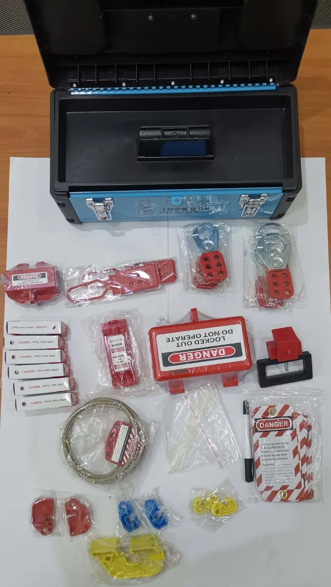 BOSHI Electrical Lockout Tagout Kit 30pcs 15 Tags | 905020057-SEC