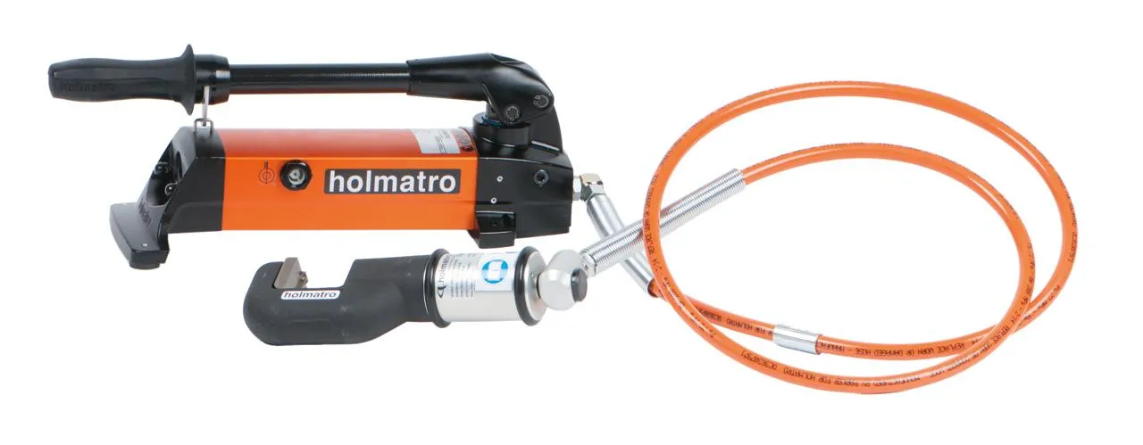 Holmatro HMC 8 U Mini Cutter Set with Hand Pump | 150.012.027